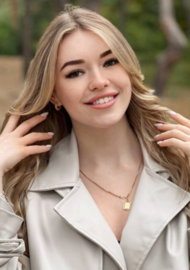 Gorgeous fantastic single woman Alina 21 years old Ukraine Cherkassy